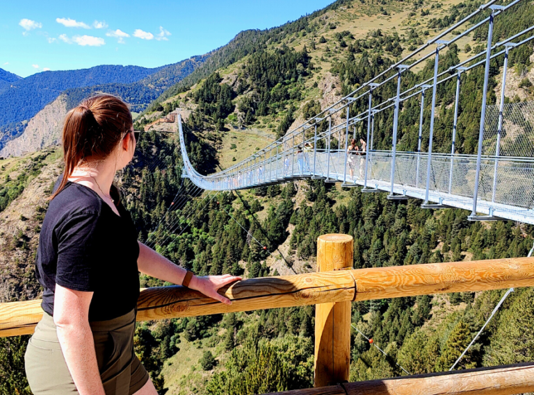 Hiken in Andorra: hangbrug Pont Tibetà
